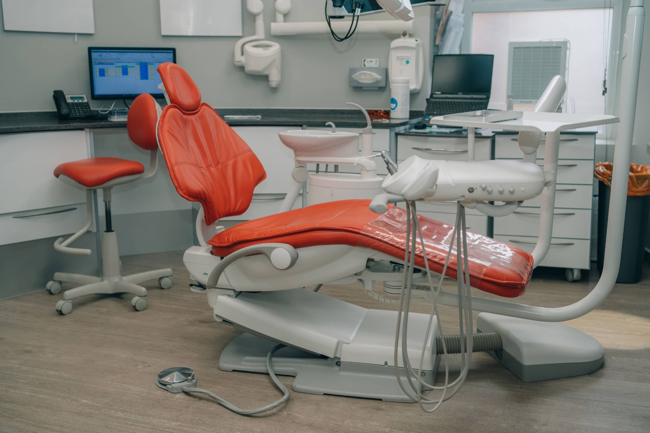 Dentists | Monmouth | The Mayhill Dental and Specialist Centre
